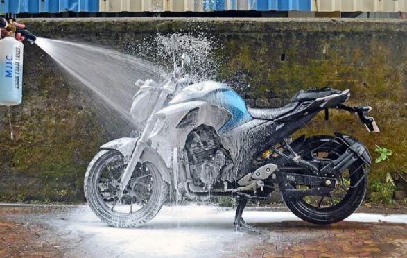 Tips Memulai Usaha Cuci Motor Sederhana dan Resikonya | Tanya Berita
